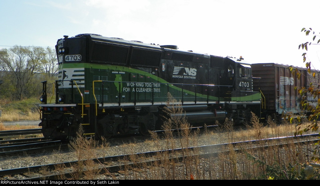 NS 4703